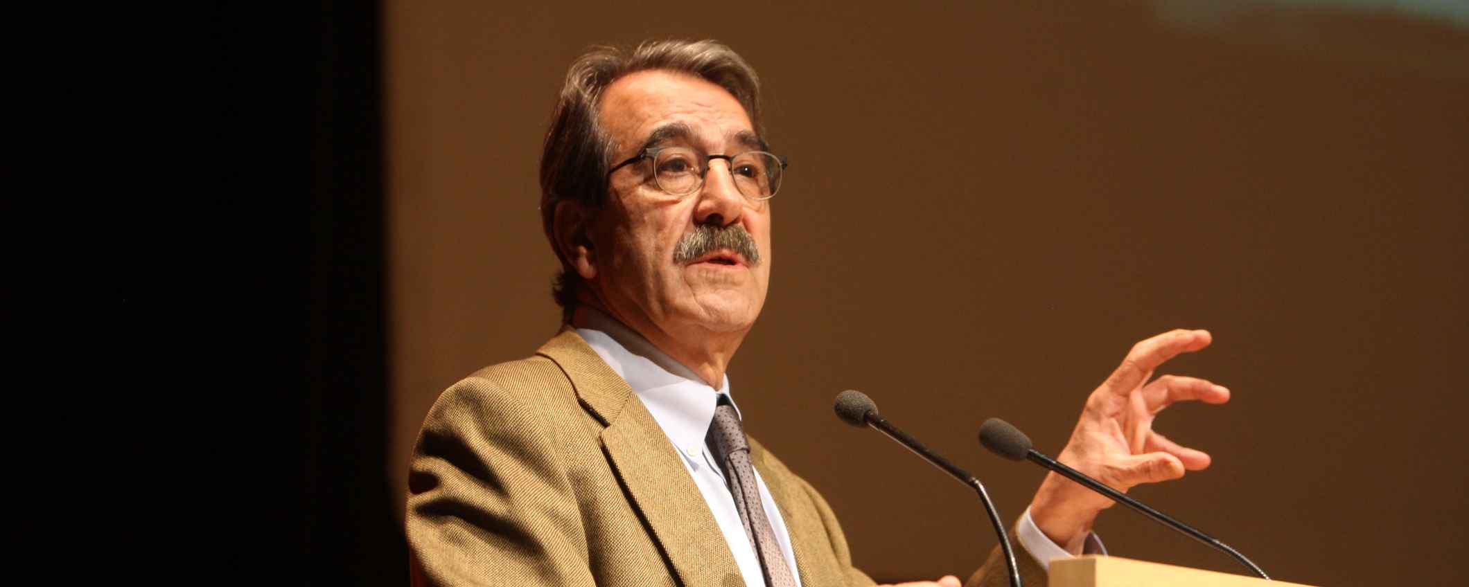 Entrevista con Emilio Ontiveros